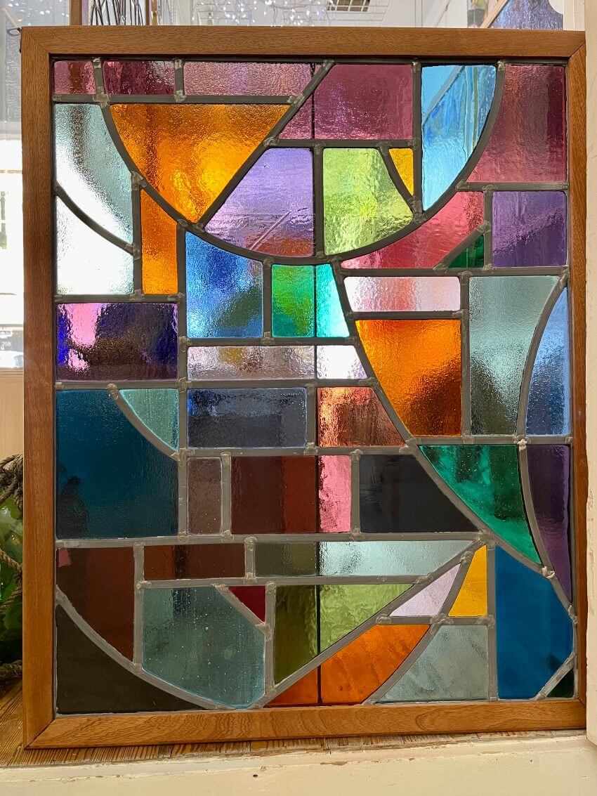 Repairing 1960s Stained Glass Panels - Michaelé Rose Watson